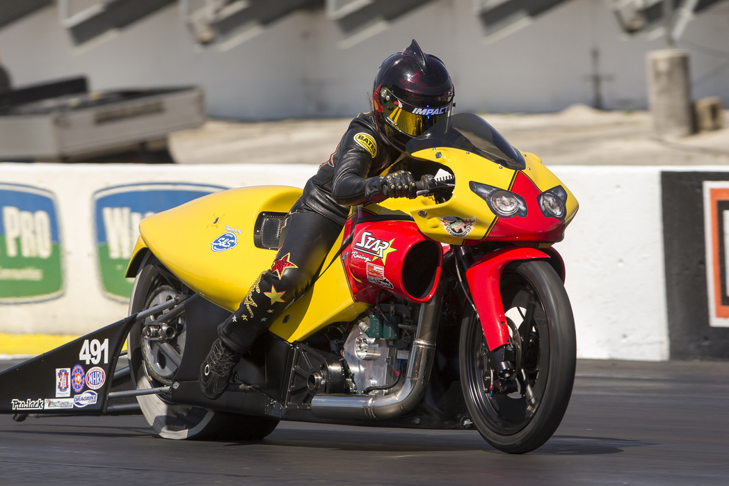 Matt Smith Qualifies Number One, Karen Stoffer Wins